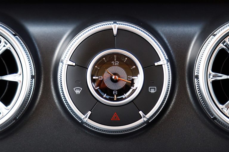 สเป็ค + ภาพคันจริง GWM TANK 300 Diesel & HEV (MY2025) | เพิ่มขุมพลัง ...