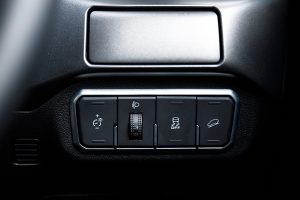 สเป็ค + ภาพคันจริง GWM TANK 300 Diesel & HEV (MY2025) | เพิ่มขุมพลัง ...