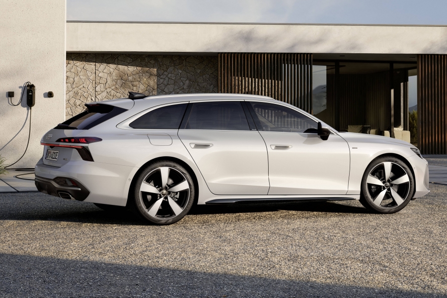 Audi A6 PHEV ใหม่ วิ่งไฟฟ้าได้ไกลถึง 111 กม. ขับสนุก ประหยัด แถมชาร์จเร็วขึ้น - HeadLight Magazine