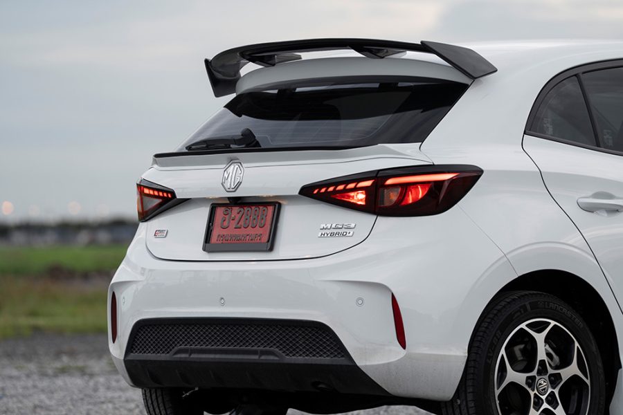 ภาพคันจริง MG 3 Hybrid+ X | Not a Bad Choice! - HeadLight Magazine