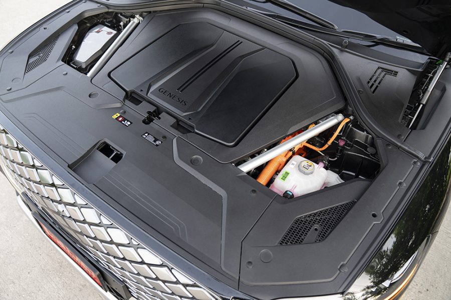 ภาพคันจริง Genesis ELECTRIFIED GV70 | แบตเตอรี่ 84 kWh วิ่งไกล 462 km ...