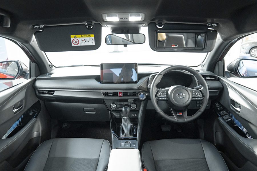 ราคาอย่างเป็นทางการ + เทียบสเป็ค Toyota Yaris ATIV HEV : 719,000 ...