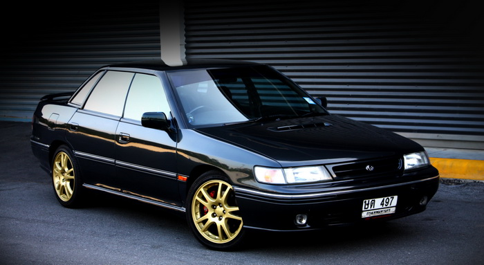 Subaru Legacy Turbo BC5:19 เดือนกับยาจกซู - HeadLight Magazine