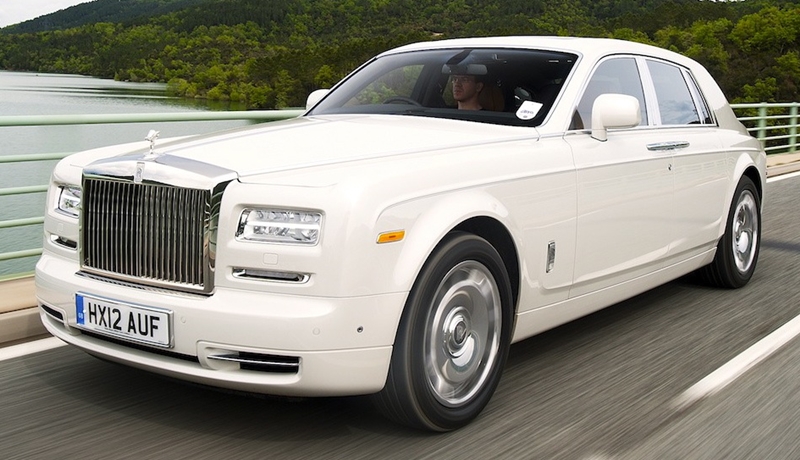 Rolls-Royce Crossover กำลังอยู่ในขั้นตอนการพัฒนา เปิดตัวแน่ในปี 2018 ...